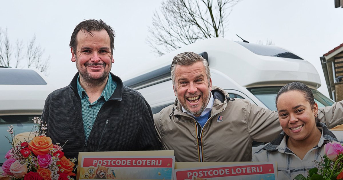 Twee geluksvogels uit Drachten winnen gloednieuwe camper - Nationale Postcode Loterij
